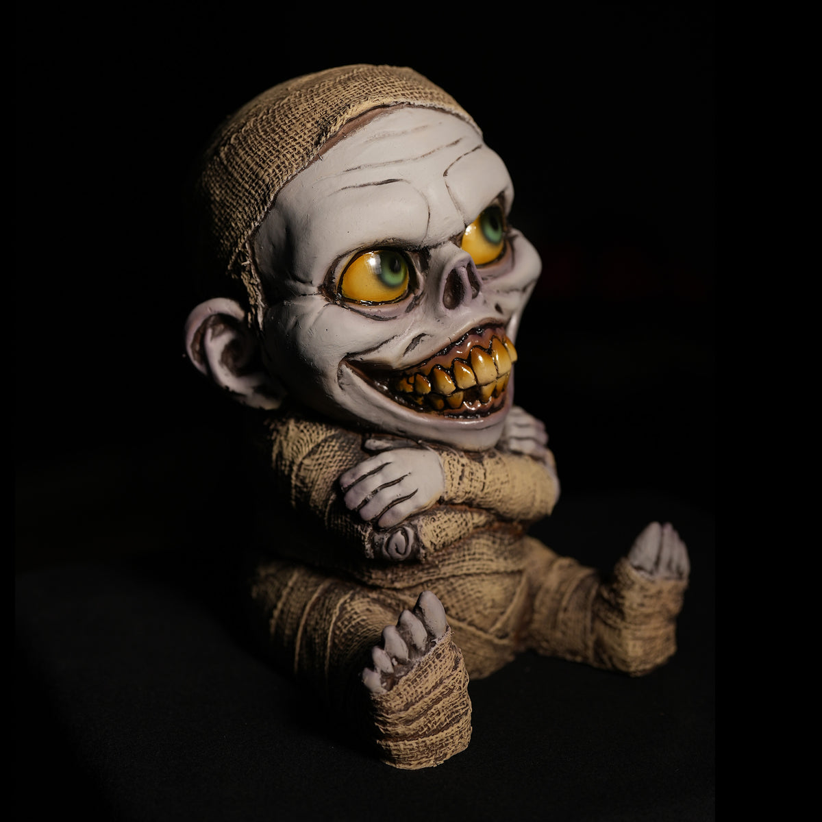 Dustee Monster Baby Mummy Prop For Sale Online by Distortions Unlimited