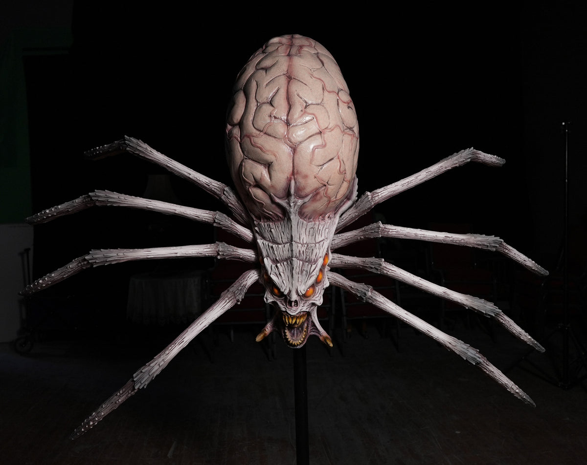 Alien Spider Artist Proof WHITE – Distortions Unlimited