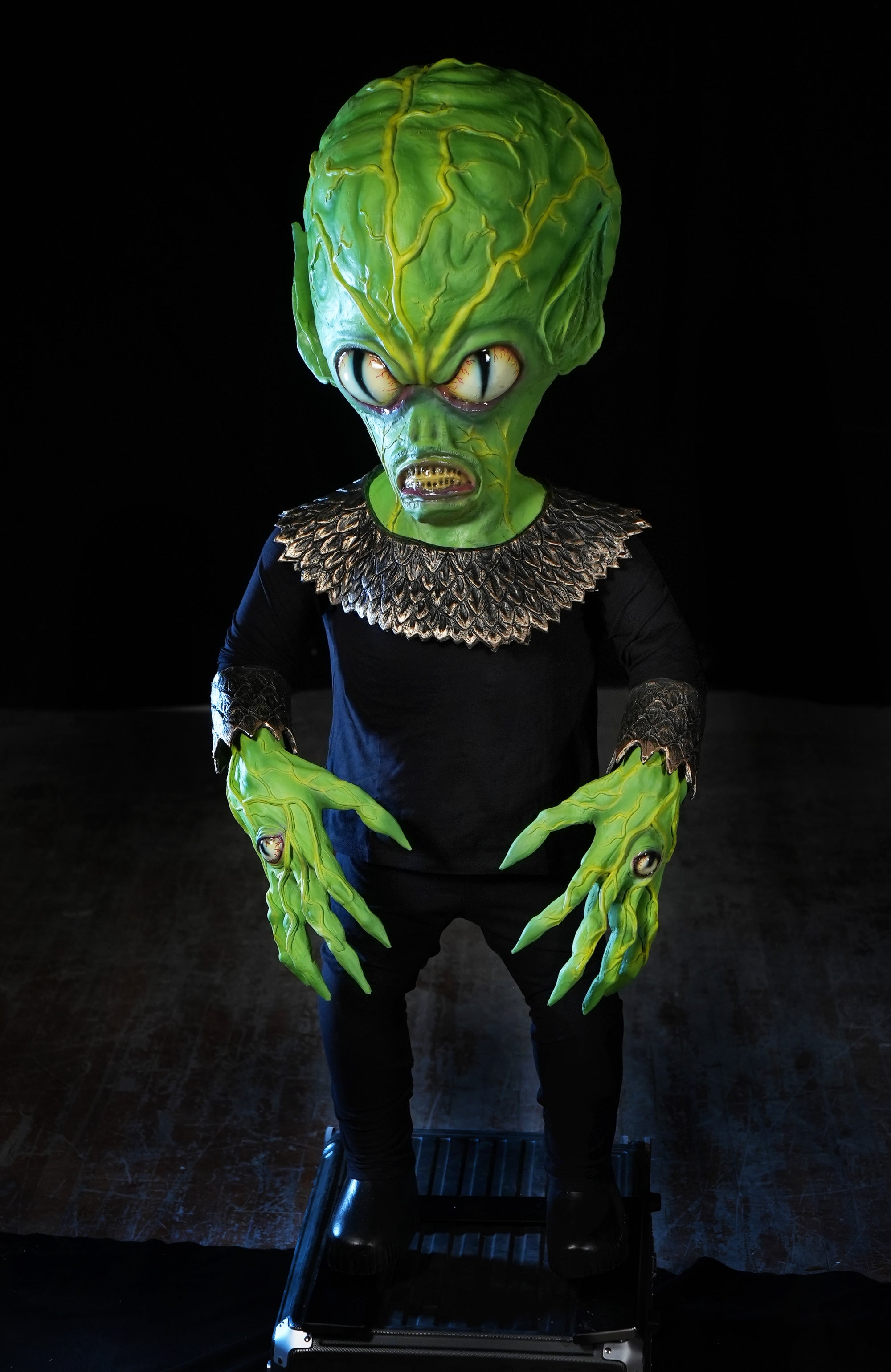 Invasion of the Saucer Men Collector Standing Display Prop ...
