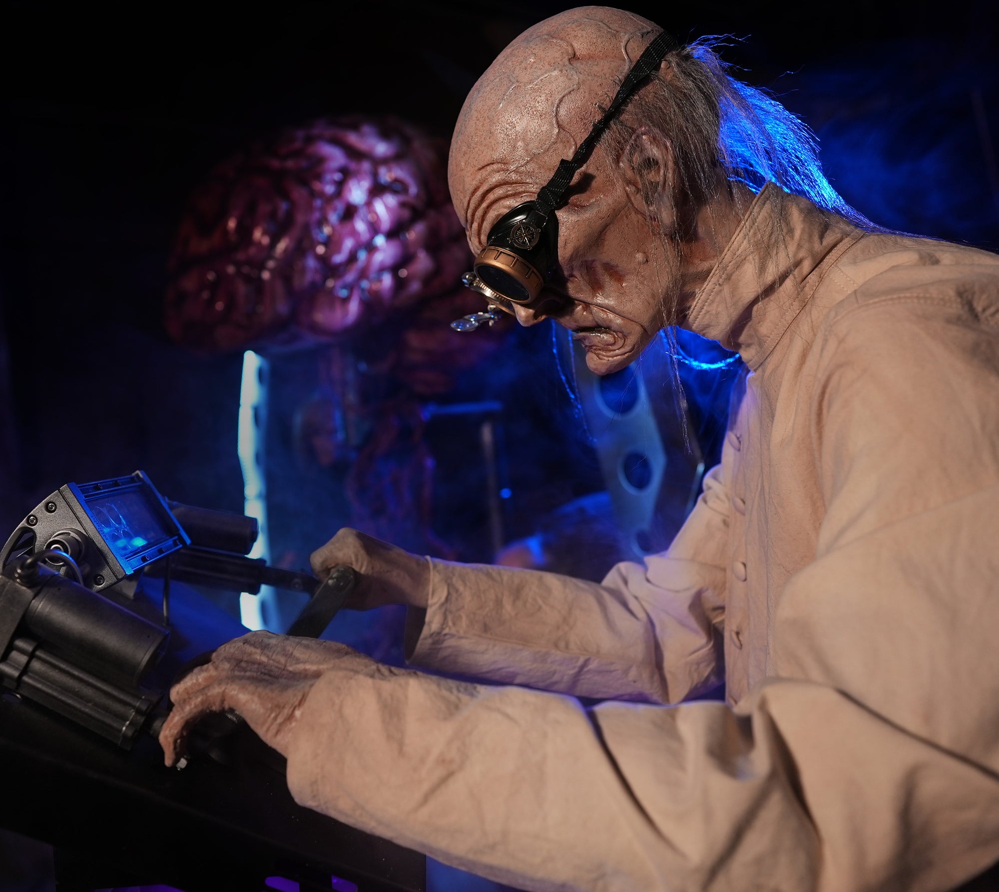 Mad Scientist Animatronic Prop For Sale By Distortions Unlimited