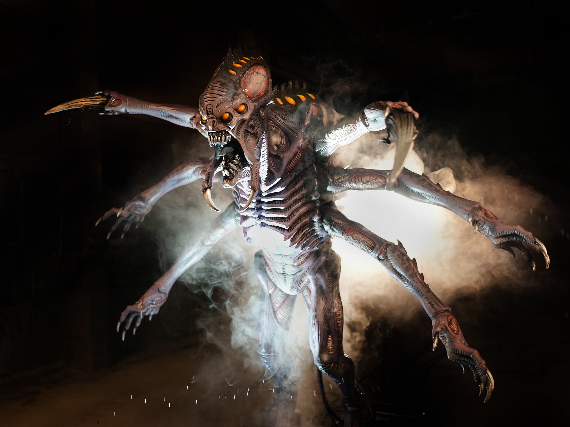 Xenovore Animatronic Alien Horror Prop by Distortions Unlimited