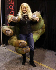 The Hand Giant Monster Hand Animatronic with Moving Fingers ...