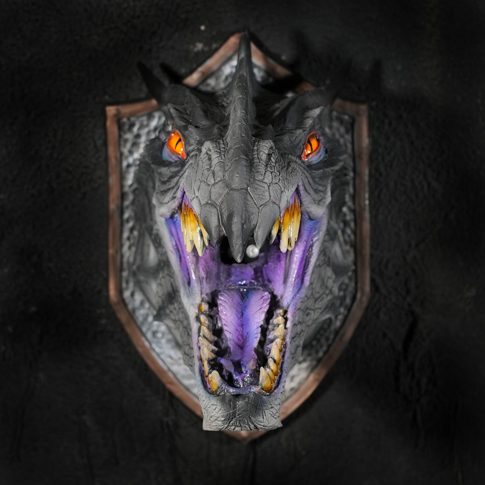 Mounted Dragon Head Wall Hanging Prop | Dragon Legends Fantasy Art ...