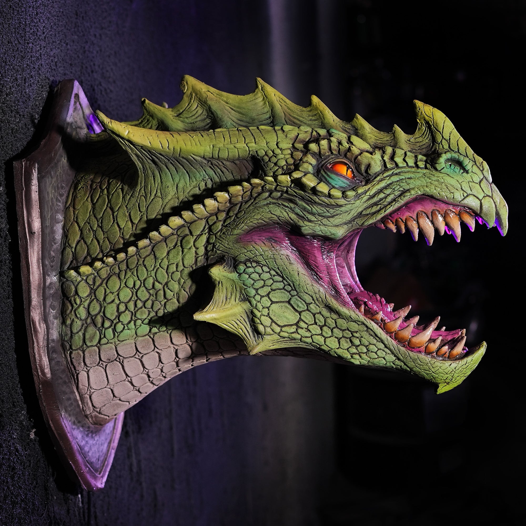 Mounted Dragon Head Wall Hanging Prop | Dragon Legends Fantasy Art ...