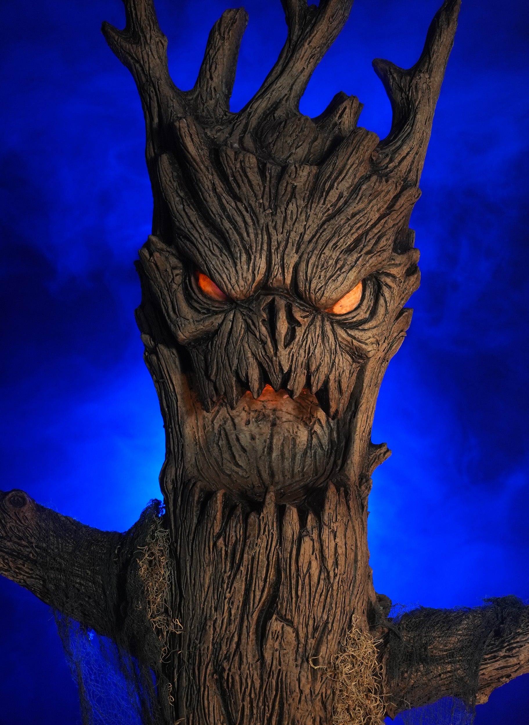 Haunted Tree Giant Halloween Prop Decoration for Scary Scenes ...
