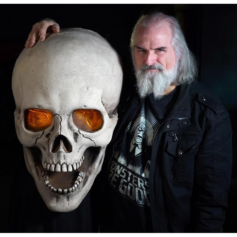 Super Skull Halloween Prop Wall Hanging with Glowing Eyes – Distortions ...